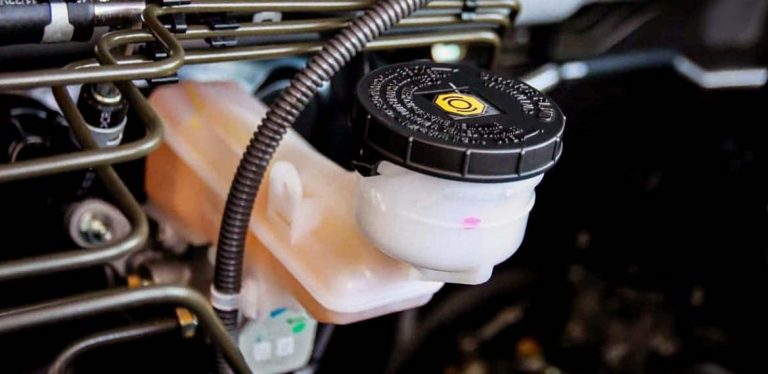 Moisture in Brake Fluid: Causes, Effects, and Solutions